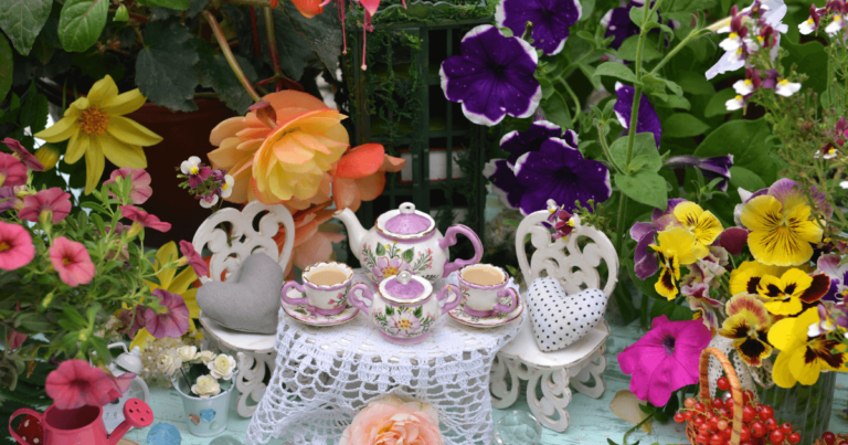 Alice in Wonderland Characters: Full List | Fictionary